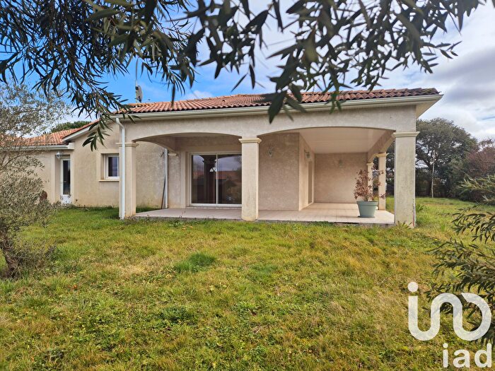 Maison à vendre - Roquefort - 5 pièces - 4 chambres