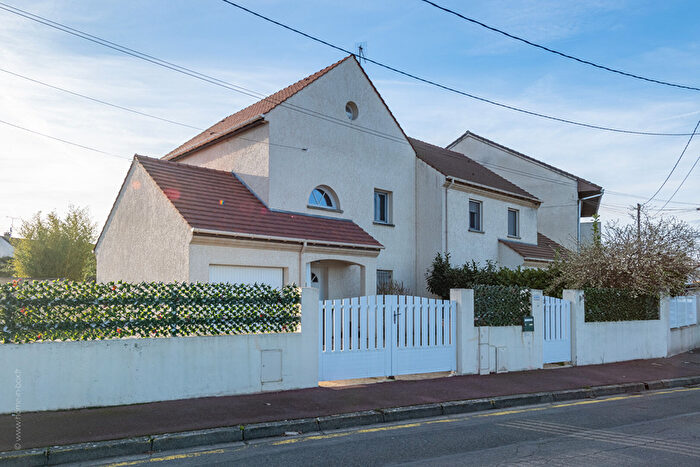 Maison 5 pièces à vendre - Noisy-le-Grand, Nord