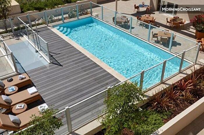 Appartement à louer - Saint Roch, Nice - 2 pièces - 1 chambre