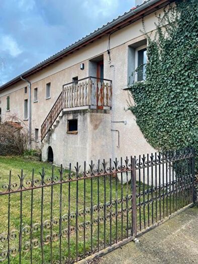 Siaugues-Sainte-Marie : Appartement 2 pièces à louer
