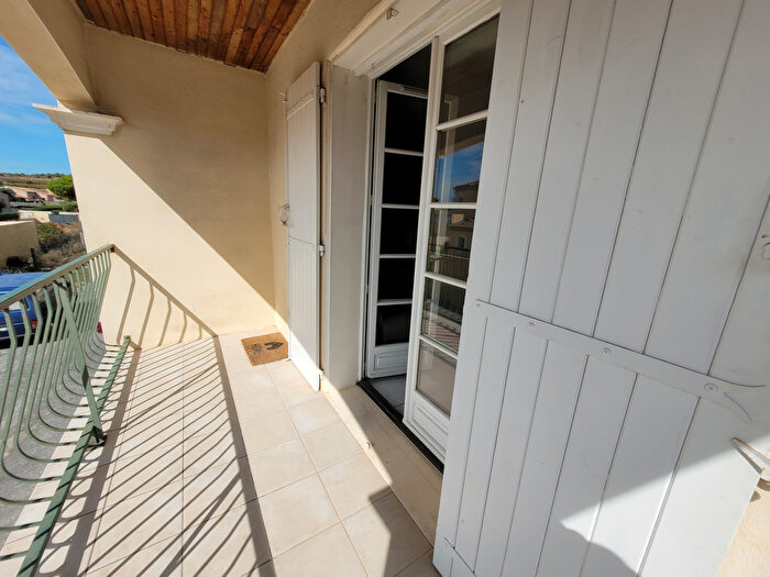 Appartement à vendre - Fleury, Fleury - 4 pièces - 3 chambres