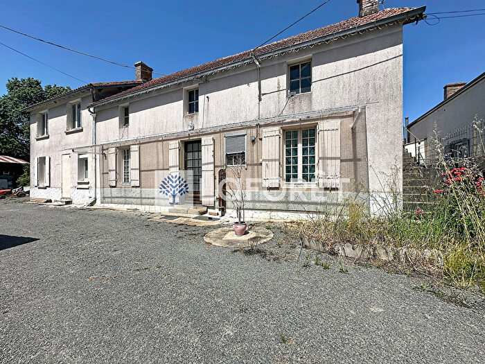 Maison 4 pièces à vendre à Glénay