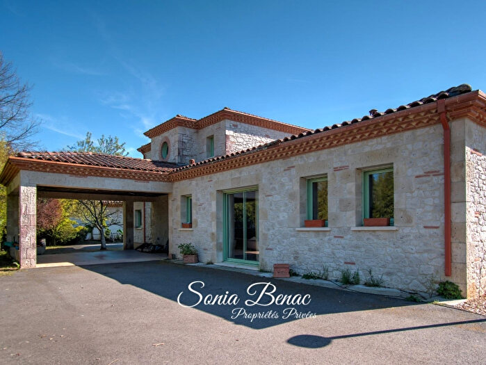 Maison à vendre - Léguevin - 6 pièces - 5 chambres