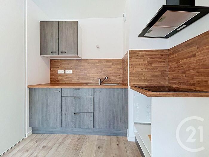 Cannes-Écluse : Appartement 2 pièces à louer