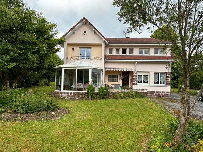 Maison à vendre - Castetnau-Camblong - 8 pièces - 6 chambres