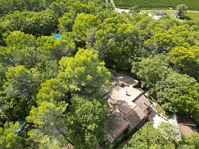 Maison 7 pièces à Pernes-les-Fontaines, à vendre