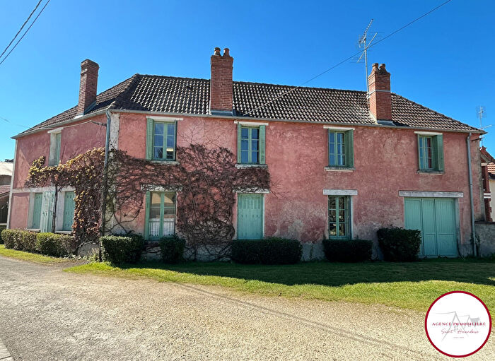 Charenton-du-Cher - Maison 4 pièces à vendre
