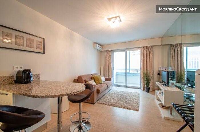 Appartement 1 pièce à louer - Centre-ville, Cannes