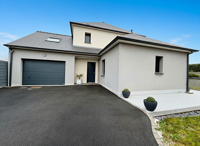 Maison à vendre - Nuillé-sur-Vicoin - 7 pièces - 5 chambres