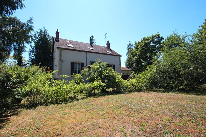 Maison à vendre - Champvert - 5 pièces - 4 chambres