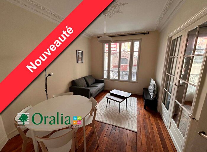 Appartement à louer - Vaugirard-Parc des Expositions, Paris ème arrondissement - 3 pièces - 1 chambre