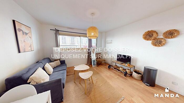 Appartement à louer - Nice, Garibaldi - 1 pièce