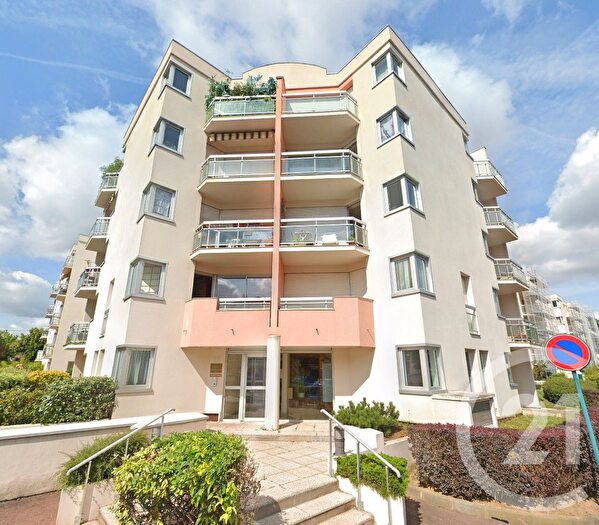 Appartement 4 pièces à Montgeron, Centre-ville, Gare, à vendre