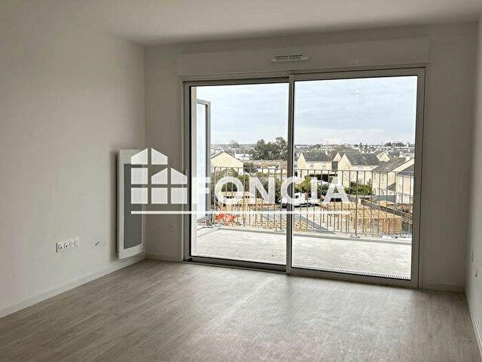 Appartement à louer - Grand Pigeon-Deux Croix-Banchais, Angers - 3 pièces - 2 chambres