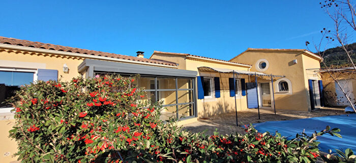 Maison à vendre - Saint-Paul-Trois-Châteaux - 6 pièces - 3 chambres