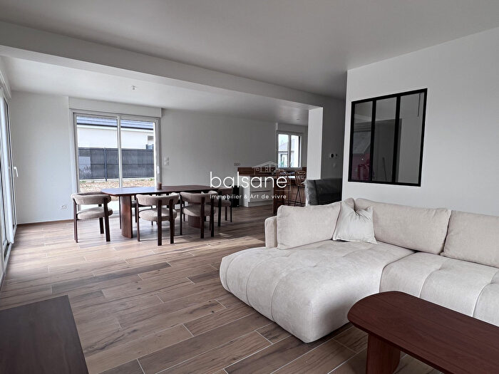 Maison à vendre - Quincampoix - 6 pièces - 4 chambres