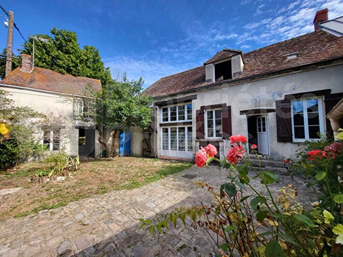 Maison à vendre - Sermaises - 5 pièces - 3 chambres