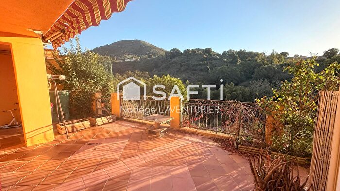 Maison à vendre - Ajaccio, Mezzavia - 6 pièces - 4 chambres