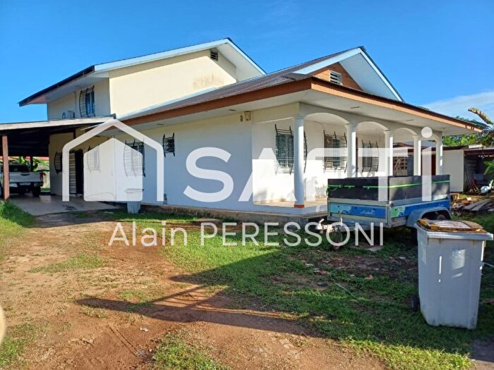 Maison à vendre - Matoury - 7 pièces - 4 chambres