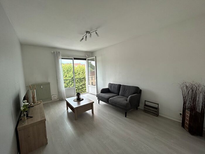 Montbrison, Beauregard, Maupas : Appartement 2 pièces à louer