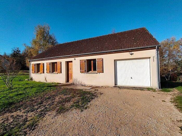 Pouillé : Maison 4 pièces à louer