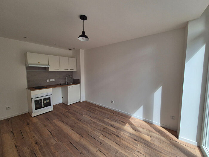 Labastide-Rouairoux : Appartement 2 pièces à louer