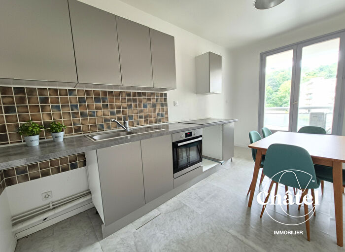 Appartement à vendre - Creil, Rive gauche - 2 pièces - 1 chambre