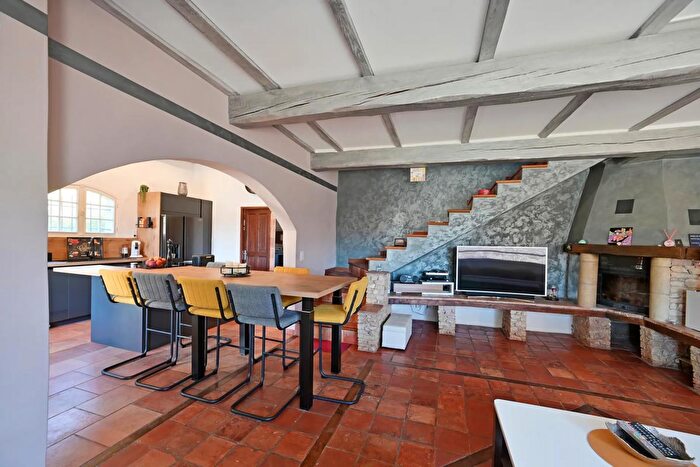 Maison à vendre - Boisset-et-Gaujac - 5 pièces - 3 chambres