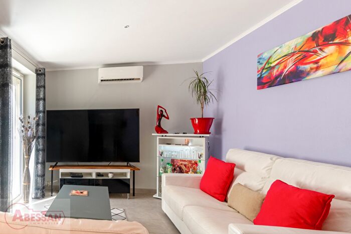 Maison à vendre - La Calmette - 4 pièces - 3 chambres