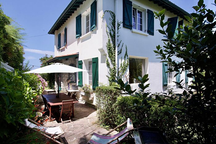 Maison à vendre - Saint-Jean-de-Luz, Erromardie, Etchebiague, Argi Eder, Océan, Archilua - 7 pièces - 6 chambres