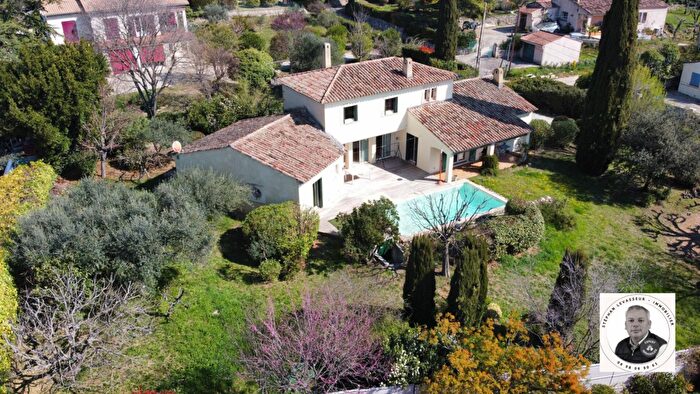 Maison à vendre - Lorgues - 7 pièces - 3 chambres