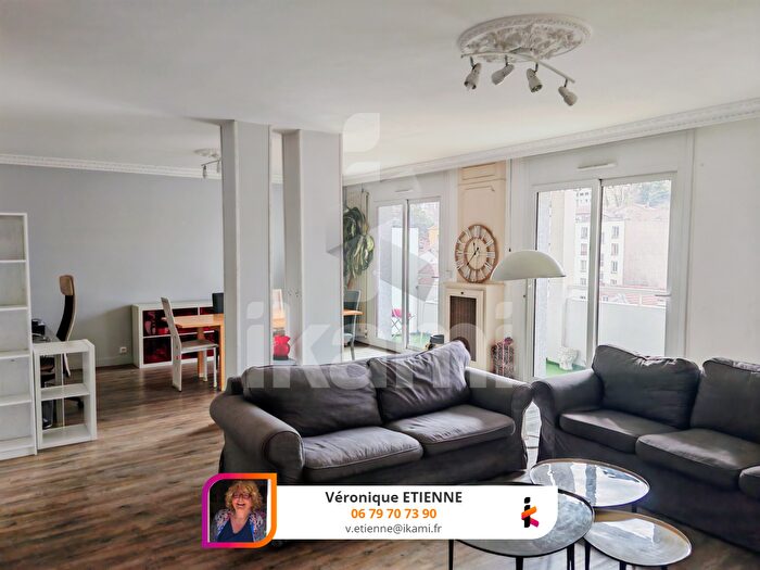 Appartement à vendre - Saint-Étienne, La Métare, Le Portail Rouge, Fauriel, Villeboeuf - 4 pièces - 3 chambres