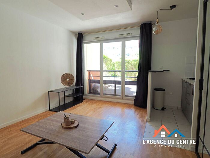 Appartement 1 pièce à louer à Le Village, Carrières-sous-Poissy