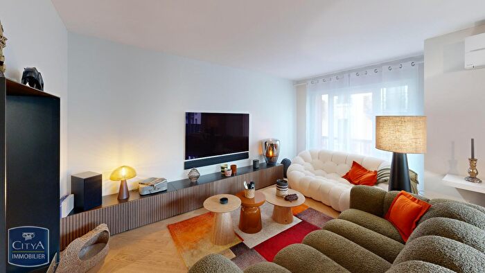 Appartement à vendre - Annecy, Centre-ville, Vieille ville, Marquisats - 4 pièces - 2 chambres