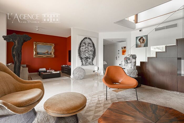 Appartement 6 pièces à vendre - Aix-en-Provence, Val Saint-André