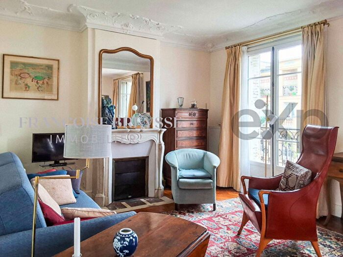 Paris 16ème, Porte de Saint-Cloud, Auteuil-Sud : Appartement 3 pièces à vendre