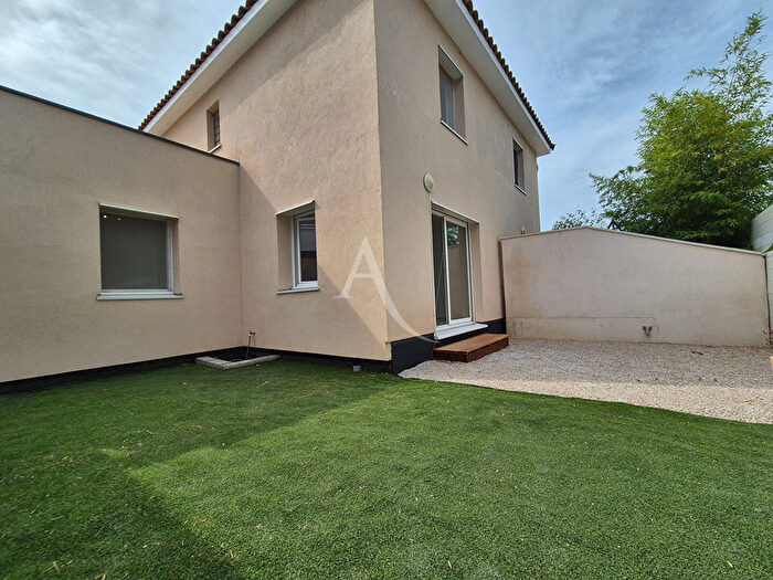 Maison 4 pièces à louer - Nages-et-Solorgues