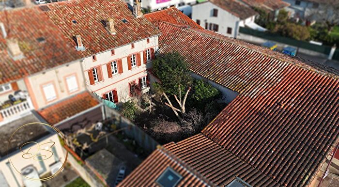 Maison à vendre - Lévignac - 6 pièces - 5 chambres