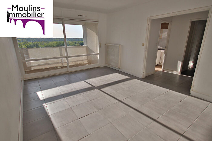 Appartement 2 pièces à vendre à Moulins, Nomazy