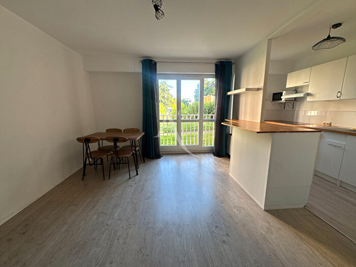 Appartement 1 pièce à louer - Les Ulis, Plein Sud