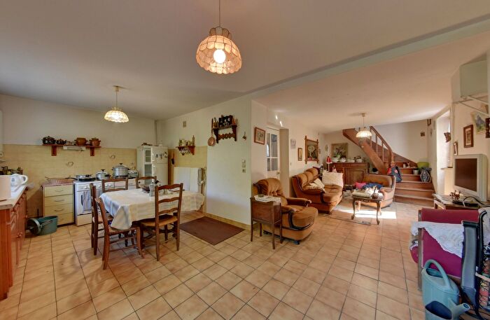 Maison 4 pièces à vendre - Saint-Laurent-du-Pont