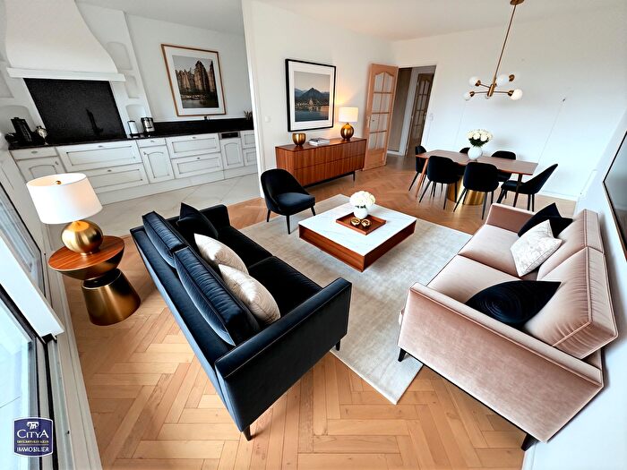 Appartement à vendre - Loos, Centre-ville - 3 pièces - 2 chambres