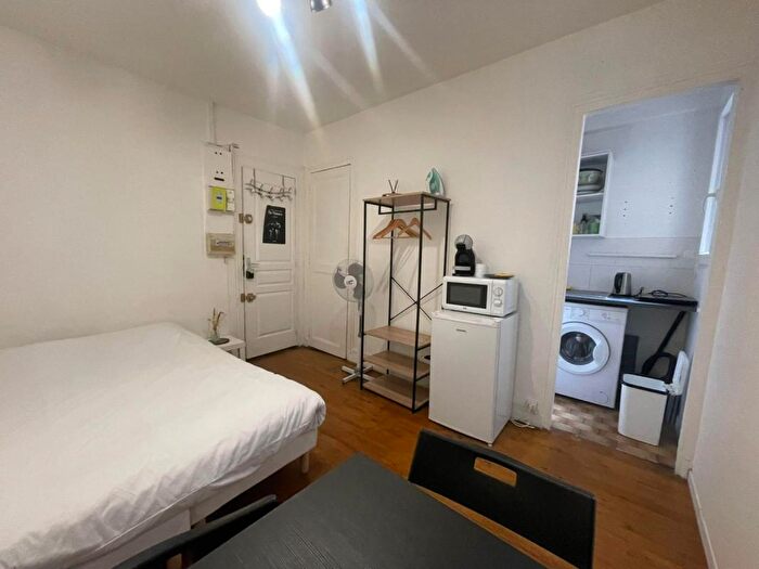 Appartement à vendre - Paris e , Belleville, Saint-Maur - 1 pièce