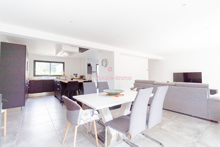 Villiers-Saint-Frédéric - Maison 7 pièces à vendre