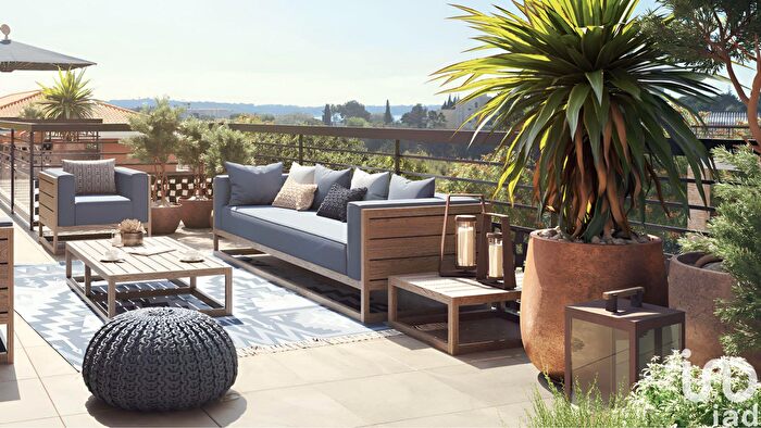 Appartement à vendre - Vallauris, Pertuades - 5 pièces - 4 chambres