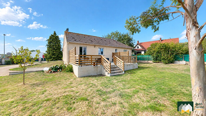 Maison 5 pièces à vendre à Magny