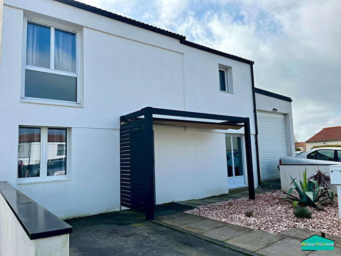 Maison à vendre - Saint-Philbert-de-Grand-Lieu - 6 pièces - 5 chambres