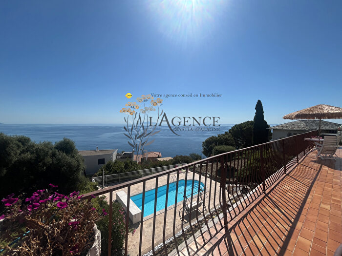 Maison à vendre - San-Martino-di-Lota - 5 pièces - 4 chambres