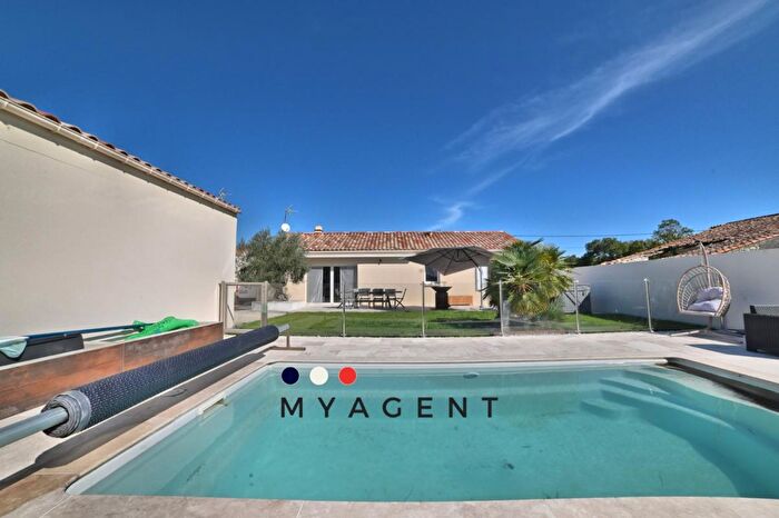 Maison à vendre - Nuaillé-dAunis - 5 pièces - 3 chambres