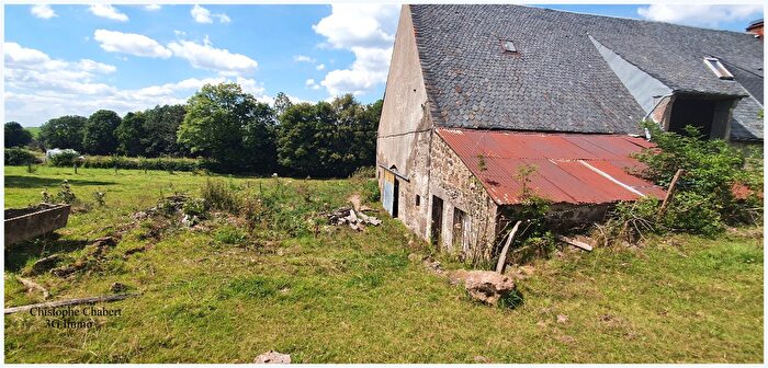 Maison à vendre - Tauves - 2 pièces - 1 chambre